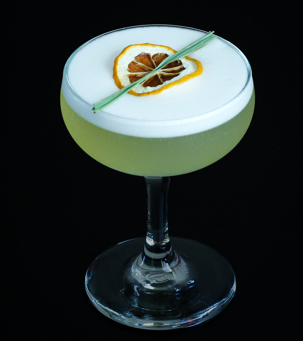 Lemon Dehydrated Fruit Slices Drink Garnishes Dried Premium Cocktail ...
